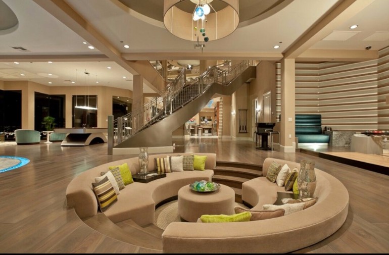 10 Brilliant Sunken Living Room Designs